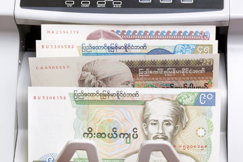 Old Myanmar Kyat in the Counting Machine Stock Image - Image of ...