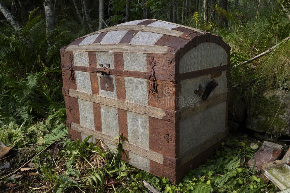 Old mysterious rusty chest stock photo. Image of mysterious - 80147122