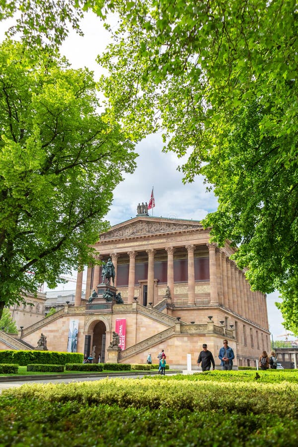 Old National Gallery Building in Berlin Editorial Stock Photo - Image ...