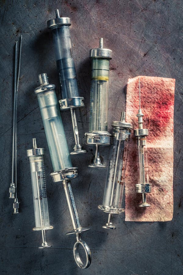 Old Needle and Syringes Prepared Stock Image - Image of surgery, care ...