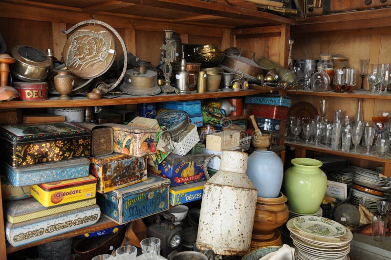 Old Objects on a Flea Market Editorial Image - Image of antiquities ...
