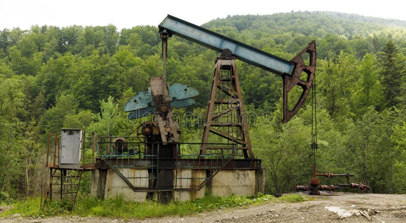 Old Oil Rig, Mining. Environmental Pollution Stock Image - Image of ...