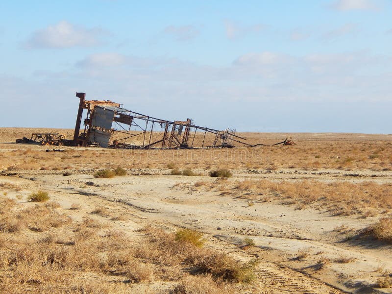 Old oil rig. stock image. Image of industry, field, fell - 85632877