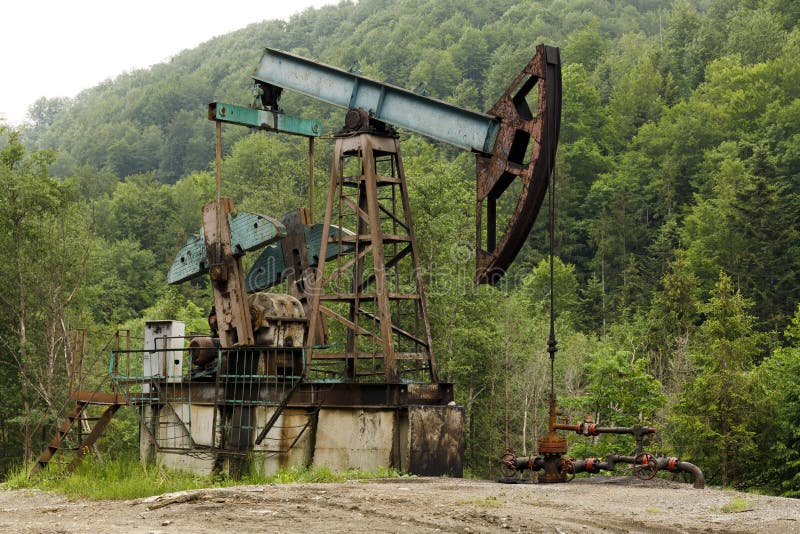 Old Oil Well, Illegal Oil Extraction Stock Photo - Image of exploration ...