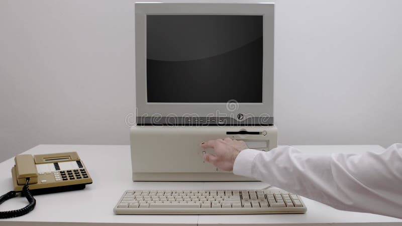 Old Computer Booting and Shutting Down with Glitch and Green Screen ...