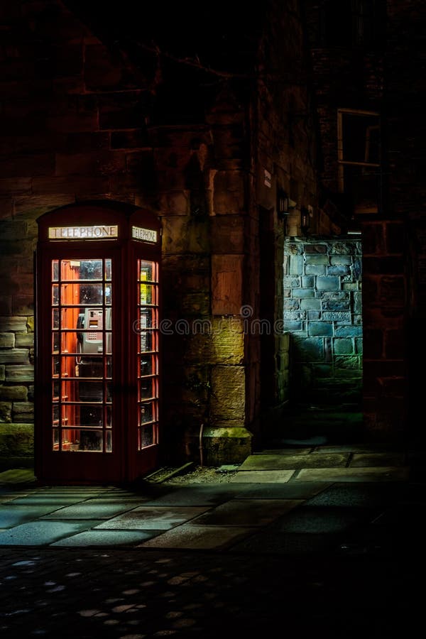 Red Phone Box on a Cobbled Street in Scotland Stock Photo - Image of ...