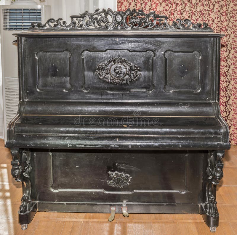 The Old Piano, End the 18th Century Stock Image - Image of performer ...