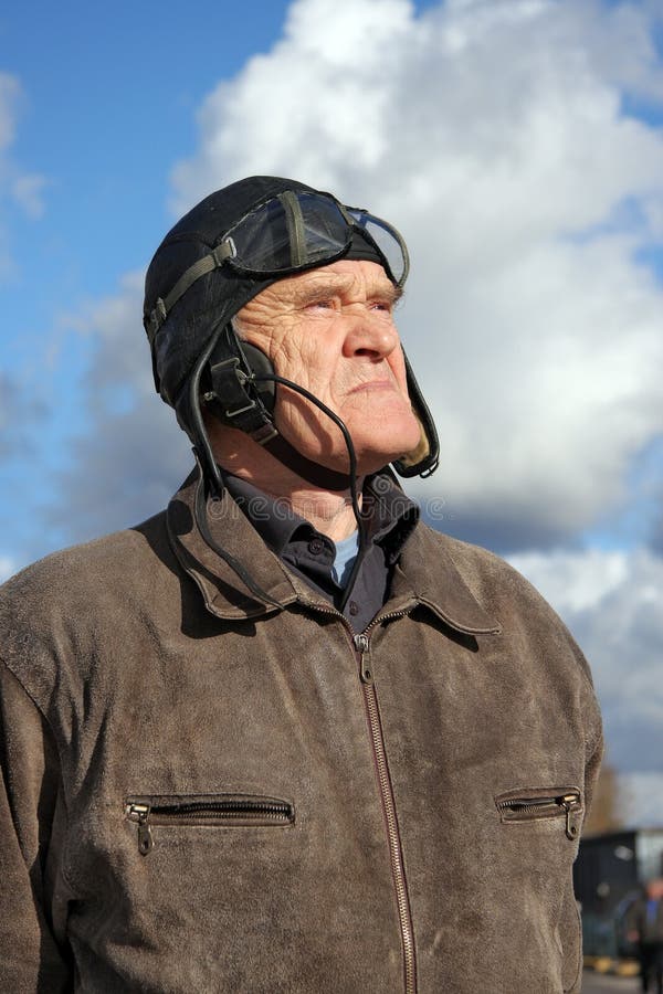 Old Pilot Looking To the Sky Stock Image - Image of crew, nostalgic ...