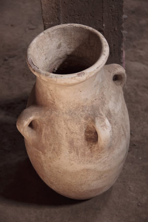 Ancient Pitcher Stock Photos - Download 5,166 Royalty Free Photos