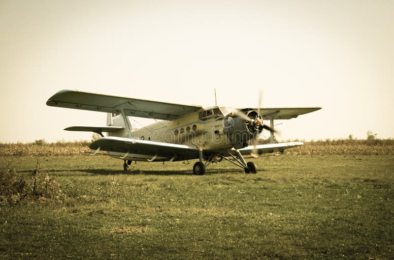 Old plane stock photo. Image of power, green, aircraft - 27264784