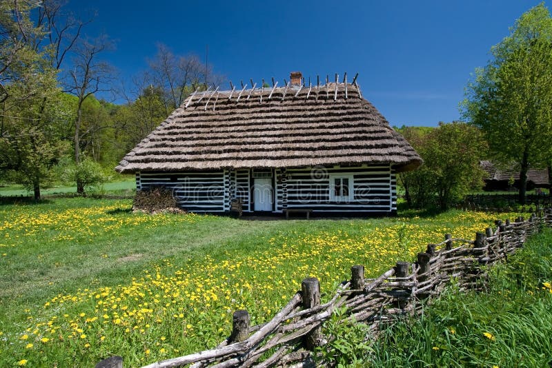 Old Polish house stock image. Image of fence, cabin, straw - 5113253