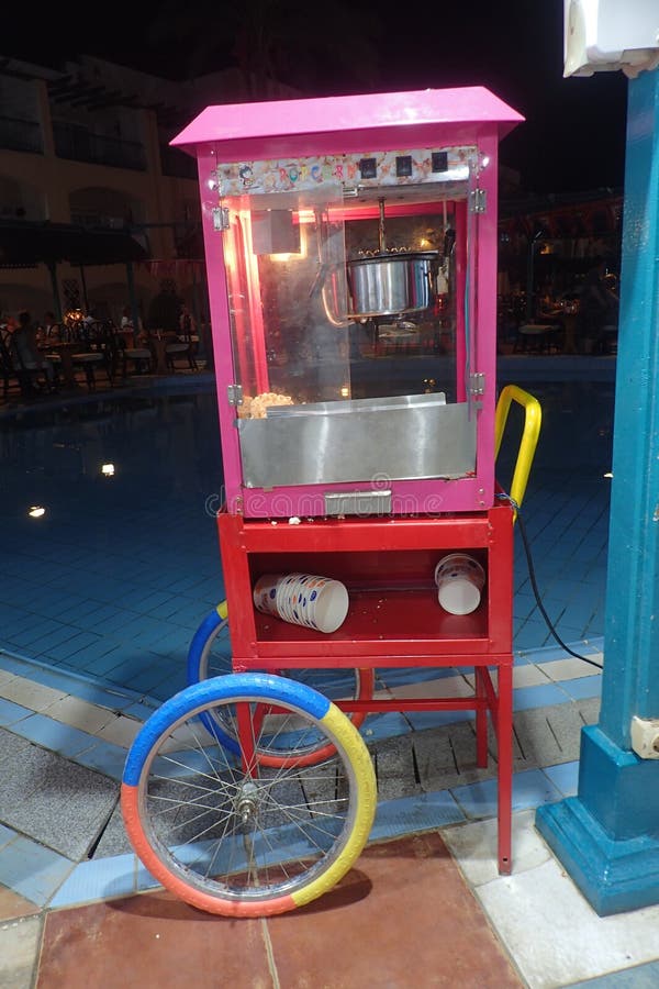 Old popcorn machine stock photo. Image of popcorn, street - 346931032