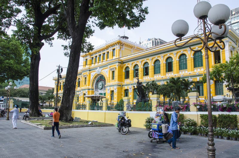 Old Post Office, Vietnam editorial stock photo. Image of green - 62338553