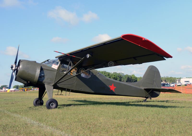 Old propeller airplane stock image. Image of parked, camouflage - 34280979