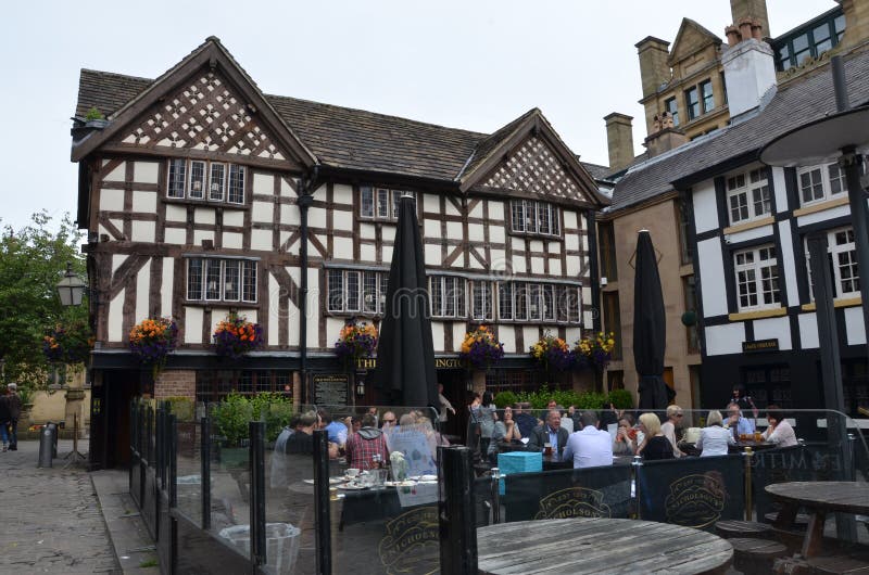 Old pub in Manchester editorial stock image. Image of street - 66956539