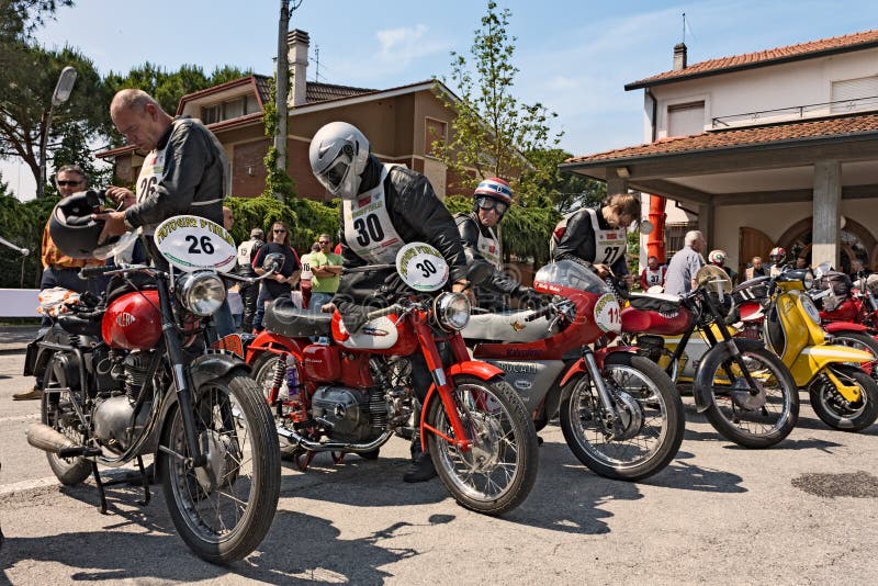 Old racing motorcycles editorial stock photo. Image of powerful - 28485628