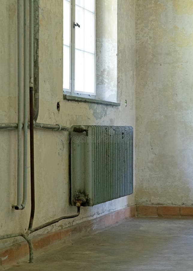 Old Radiator in an Empty Historic Home Editorial Photo - Image of ...