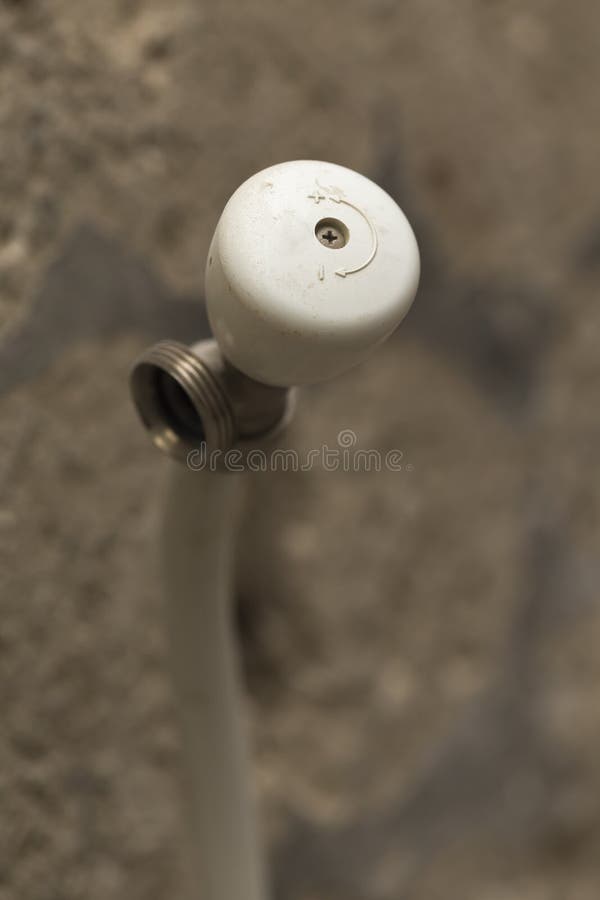 Old Radiator Valve on the Pipe Stock Image - Image of energy, valve ...