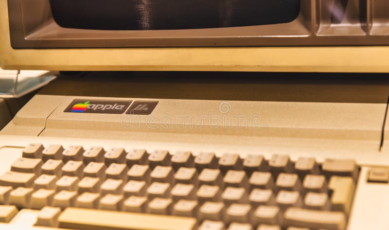 Old Rainbow Apple Logo on Old Macintosh Computer Editorial Photography - Image of monitor ...