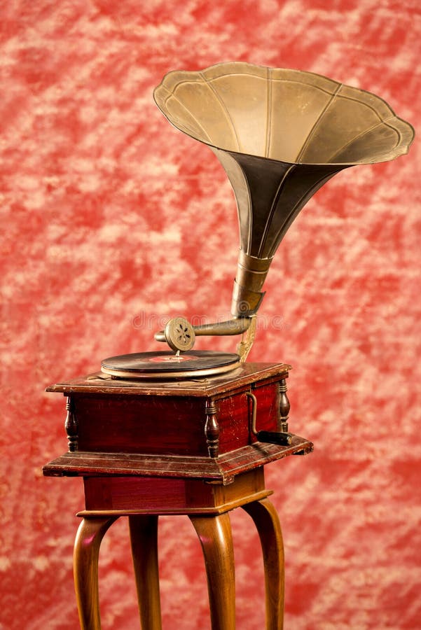 Old Record Players Vintage Gramophone Stock Image - Image of listen ...