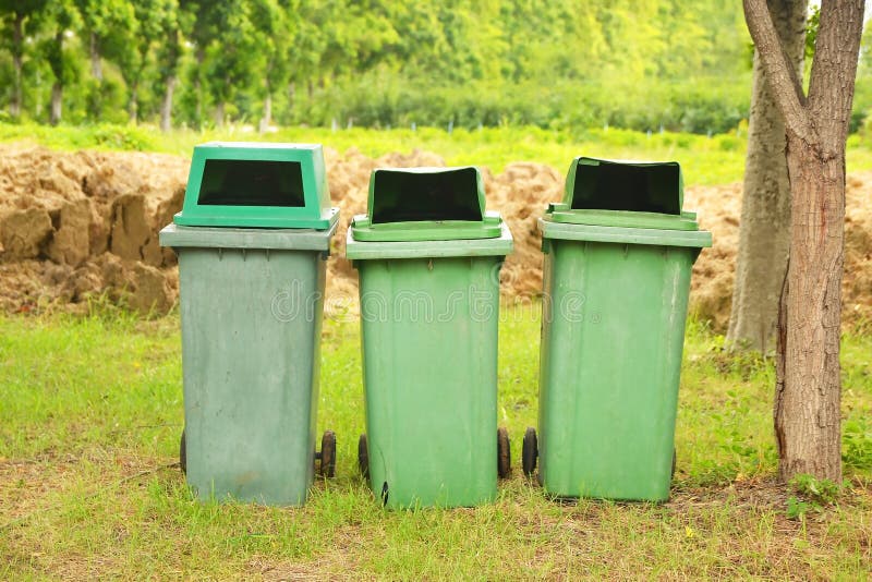 Old recycle bin in park stock photo. Image of garbage - 183548622