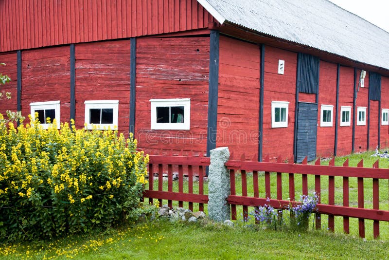 Old red barn stock photo. Image of yellow, aged, roof - 21247212