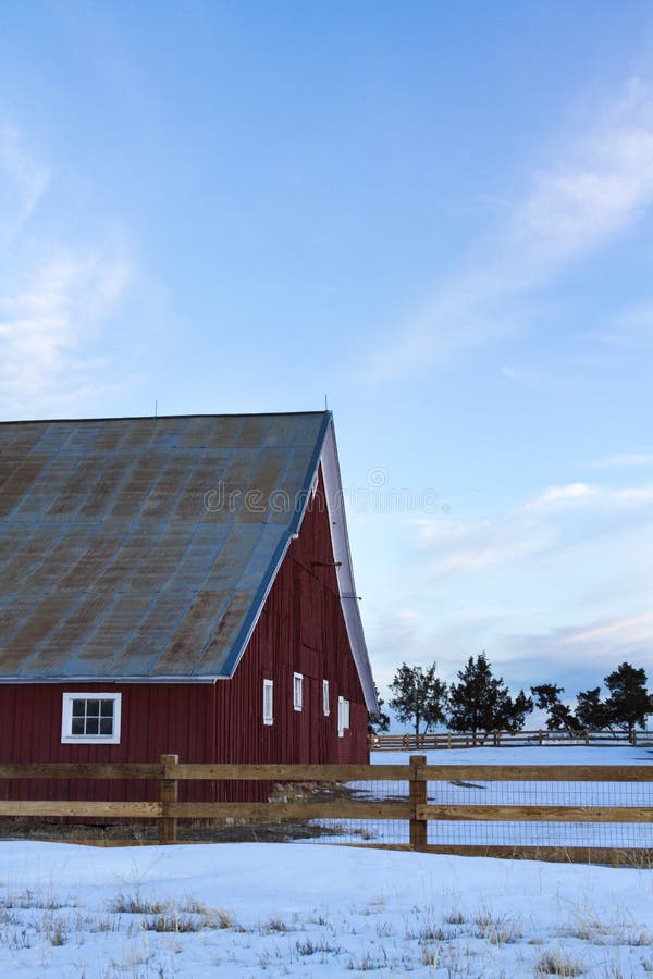 Big red barn stock photo. Image of barn, traditional - 20152022