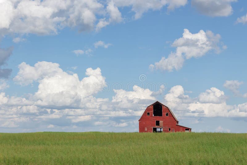 Old red barn stock photo. Image of wooden, horizon, canada - 38385252