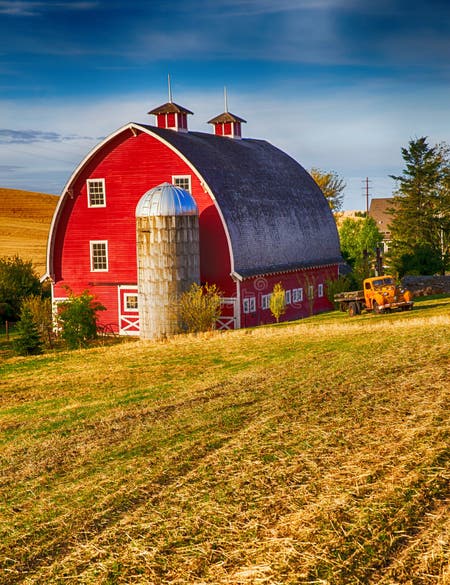 Red Barn stock image. Image of agriculture, rural, barn - 103640137
