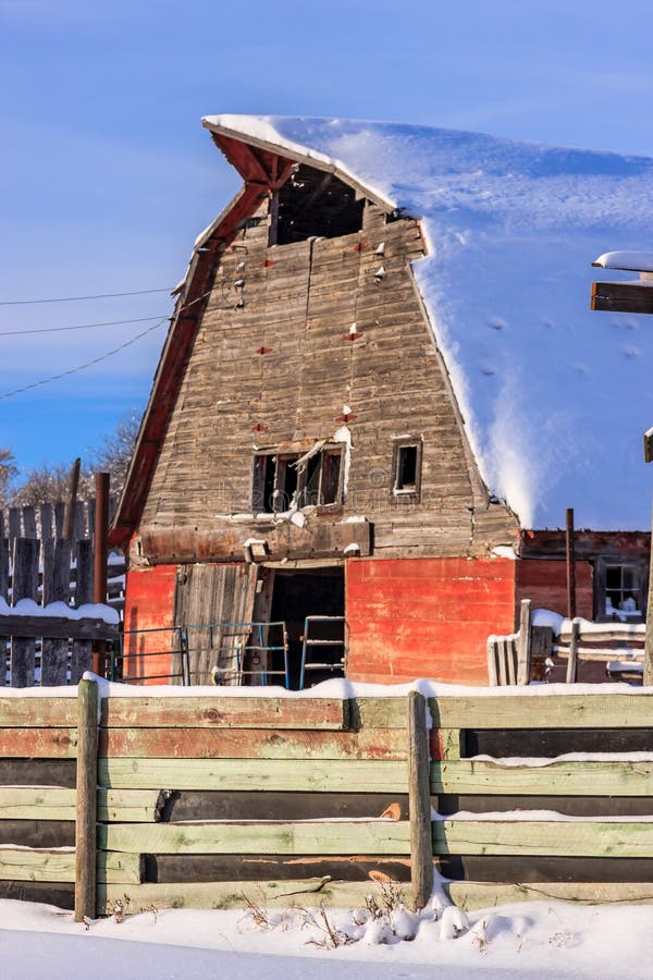 Old Red Barn in Winter editorial photo. Image of rural - 358593836