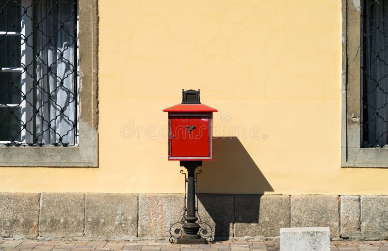 Old Red Mailbox on the Street Editorial Stock Photo - Image of europe ...