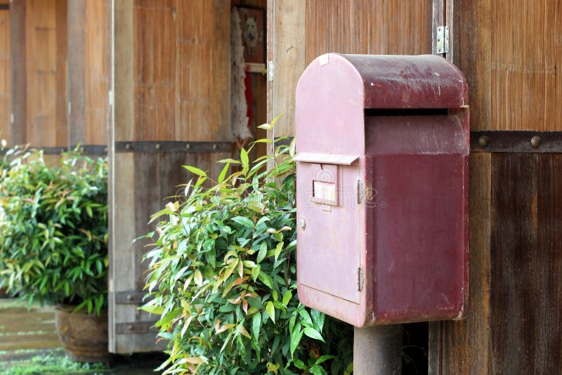 Old red post box stock image. Image of service, send - 88373505