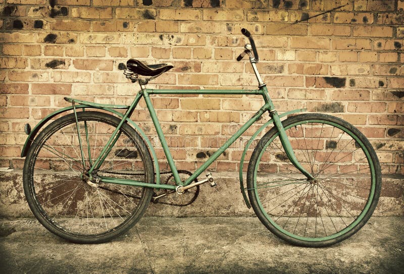 Old retro bicycle stock image. Image of style, commuting - 33352367