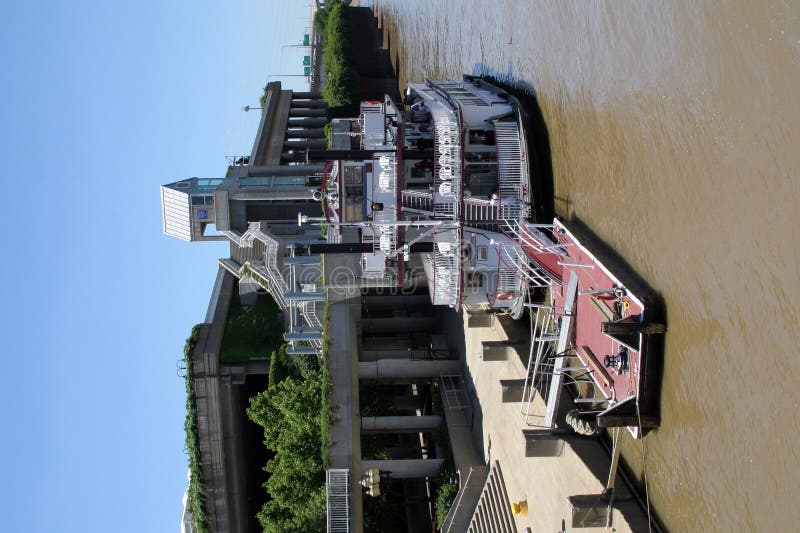 Old Riverboat editorial image. Image of mississippi, mark - 139010
