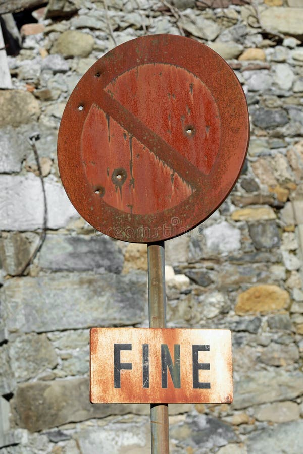 Old Road Sign with the Text FIN that Means the END in Italian La Stock ...