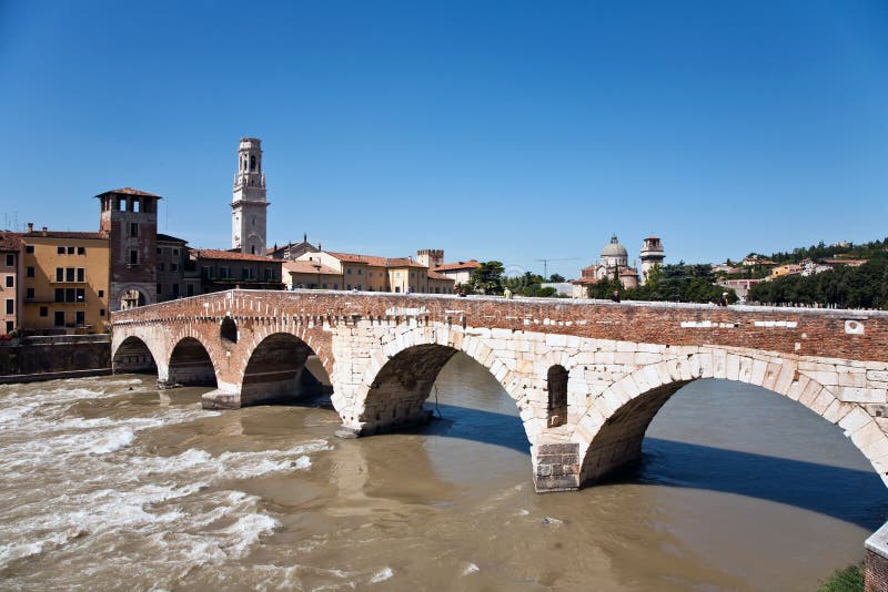 The Old Roman Bridge in Verona Spans the River Stock Photo - Image of ...