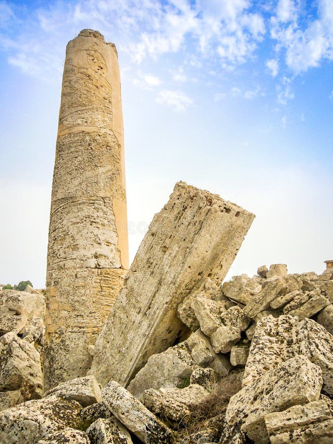 Old roman ruins column stock image. Image of heritage - 25453751