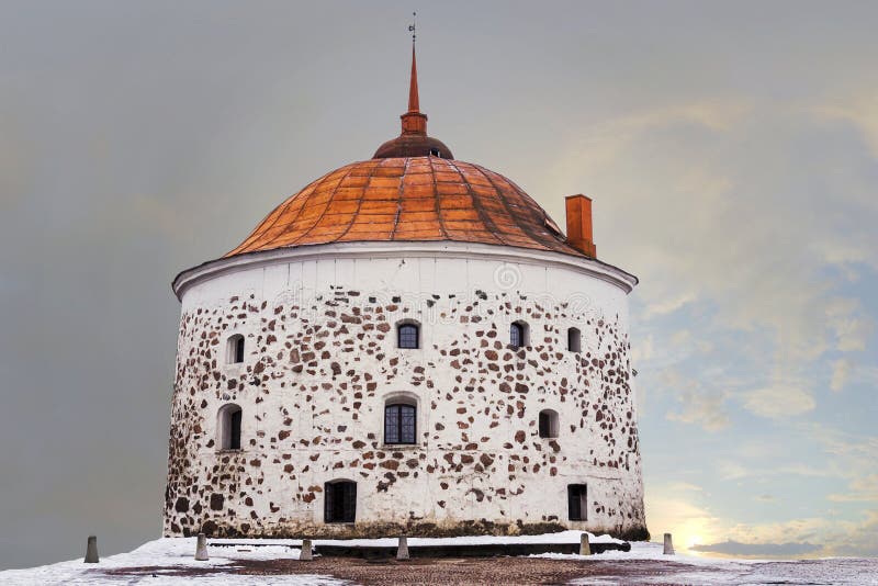 Old round tower editorial photo. Image of single, cloud - 69183461