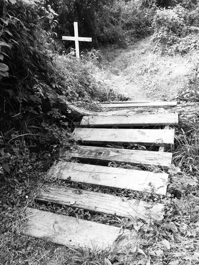 Up a Rugged Path To Mother Cap on Misty Autumn Derbyshire Morning Stock ...