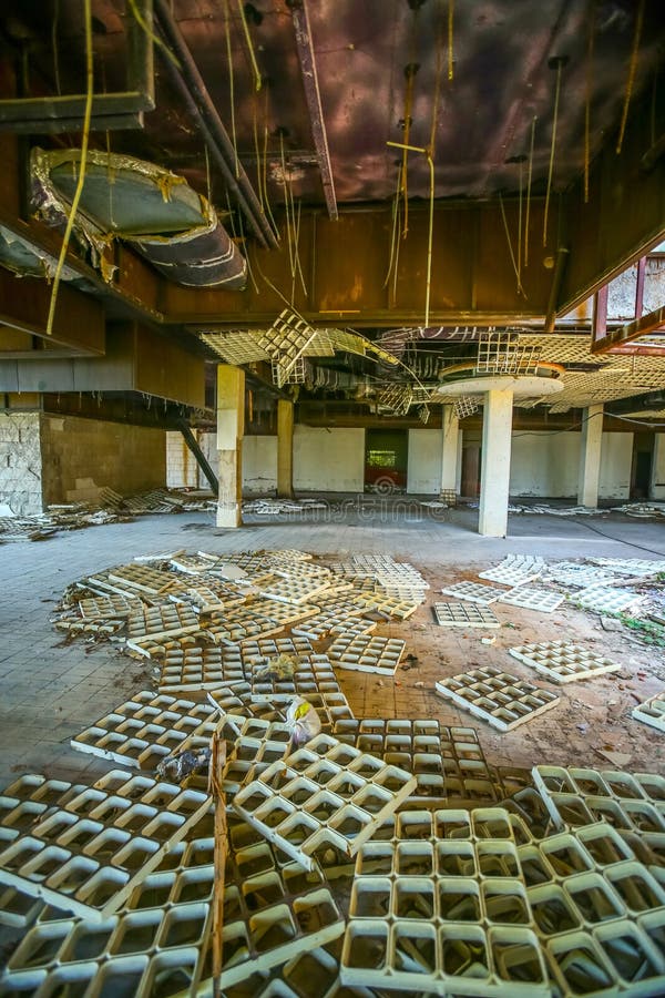 1,113 Old Ruined Hotel Stock Photos - Free & Royalty-Free Stock Photos ...