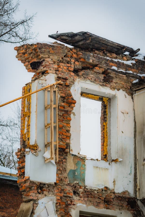 An Old Ruined Building in a Snowfall Stock Image - Image of structure ...