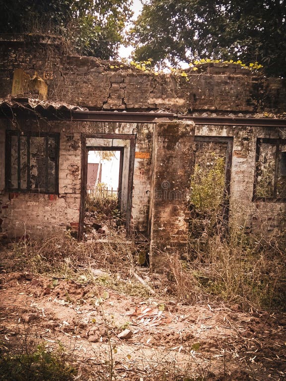 Old ruins home , stock image. Image of home, abandon - 207058837