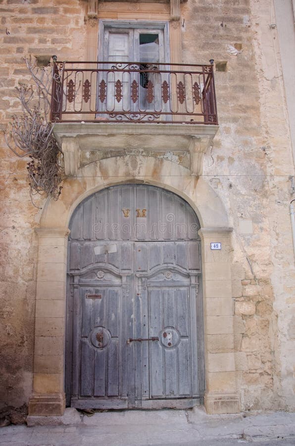 Old Ruins of Partanna, Sicily Stock Image - Image of historical, rock ...