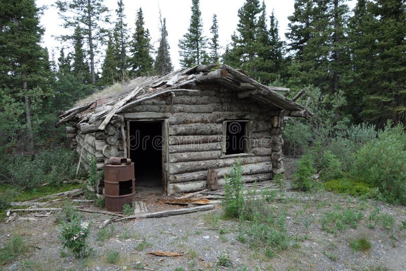 Old Run Down Log Homes 3,100+ Run Down Cabin Stock Photos, Pictures
