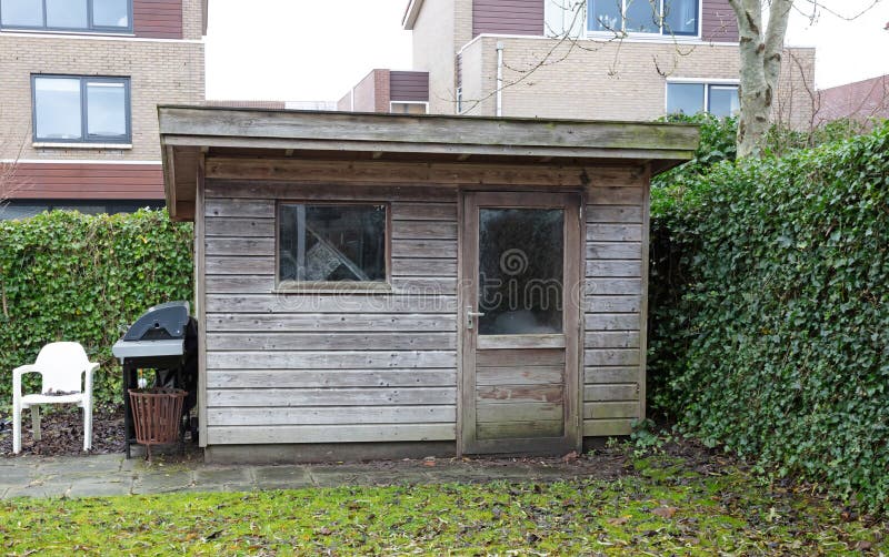 Old Run Down Worn Out Rotting Garden Shed Stock Photo - Image of ...