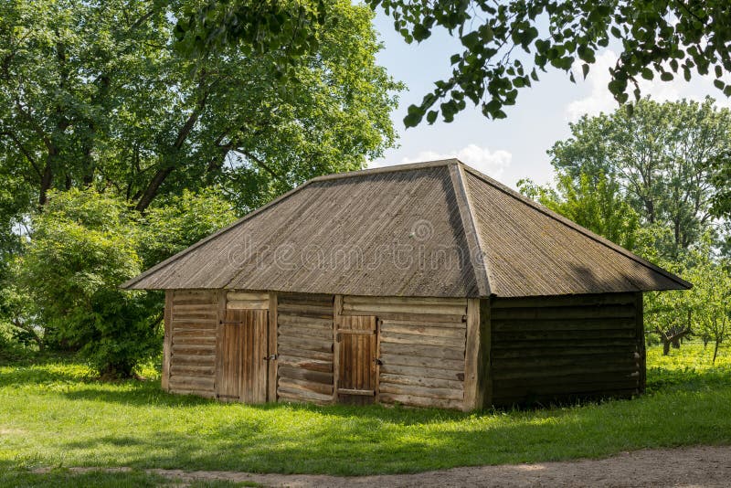 Old Russian Rustic Wooden Shed. Wooden Barn Stock Photo - Image of ...