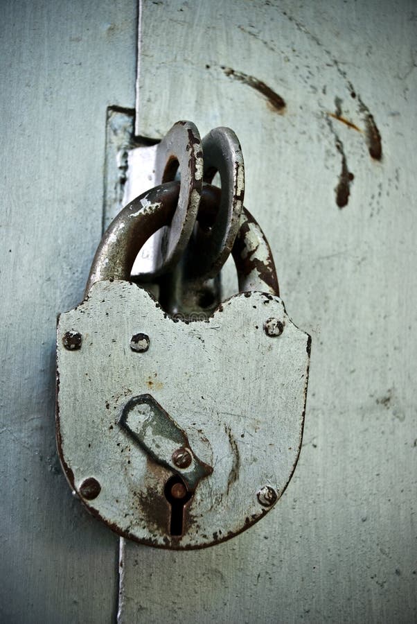 120+ Rusted lock Free Stock Photos - StockFreeImages