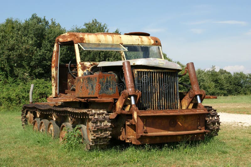 Old Rusted Tractor in a Summer Field Stock Image - Image of farm, scene ...
