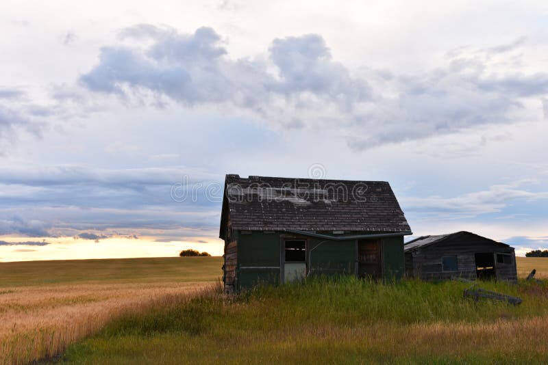 Old Rustic Homestead stock photo. Image of silhouette - 98549148