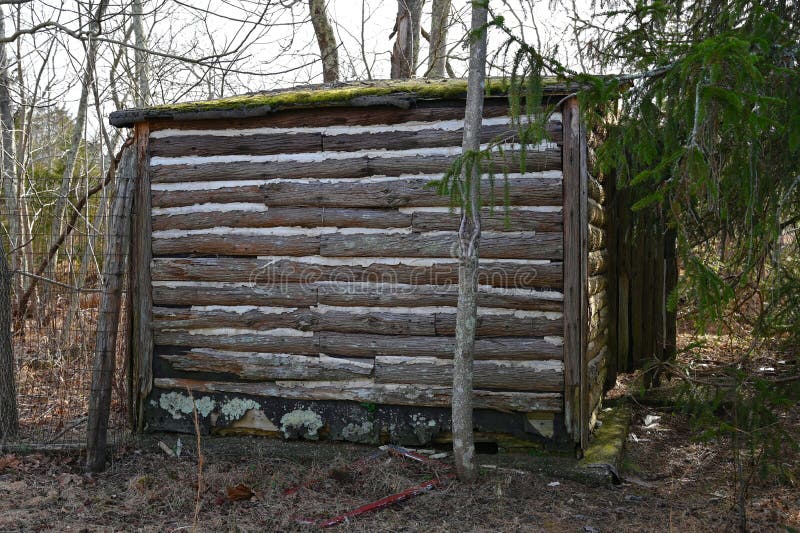 Log Outbuilding stock image. Image of logs, storage - 170342605